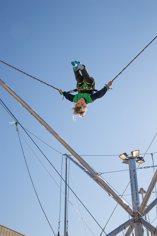 Das Erlebnis Bungee-Trampolin Jump & Fly